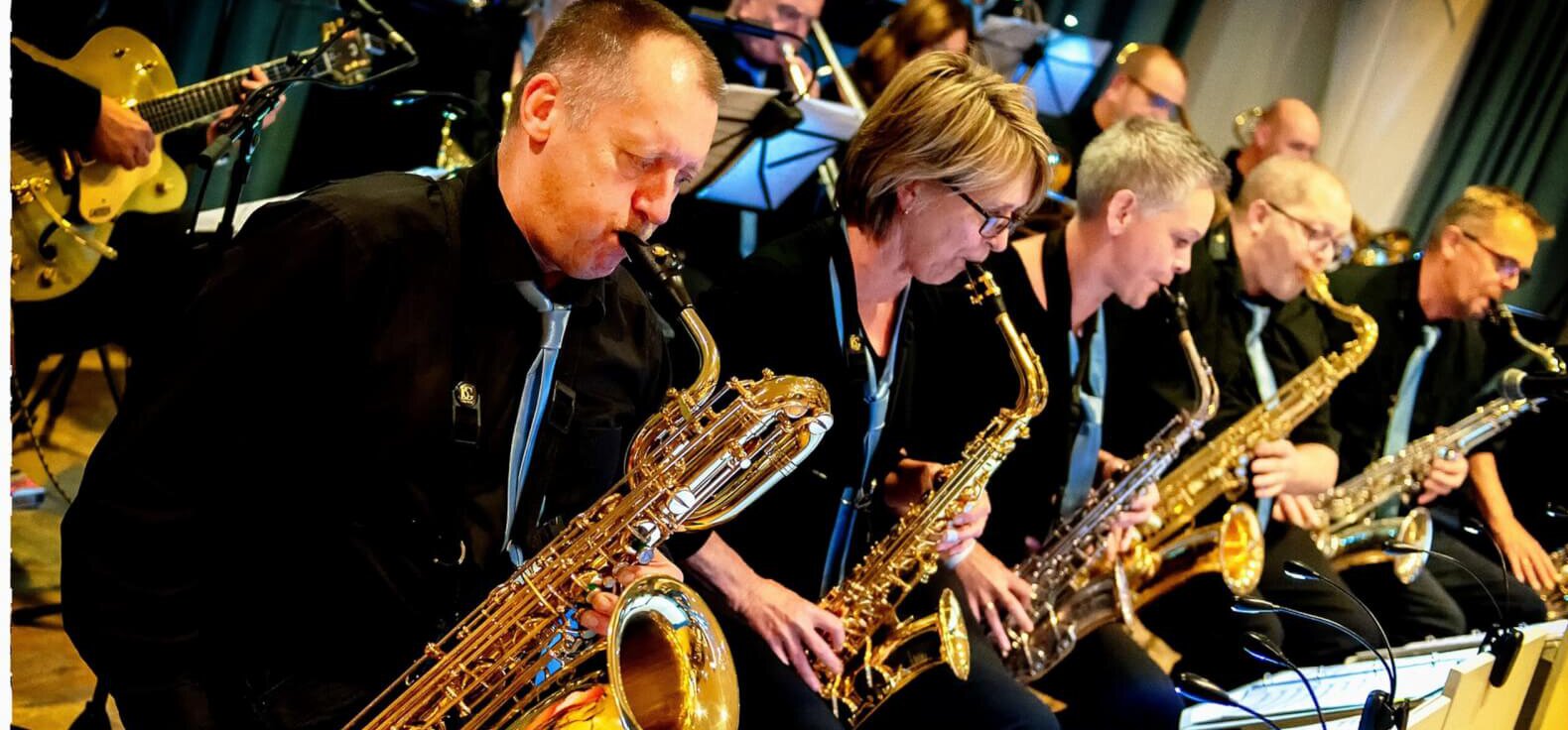 Ley River Bigband - Jan van Besouw
