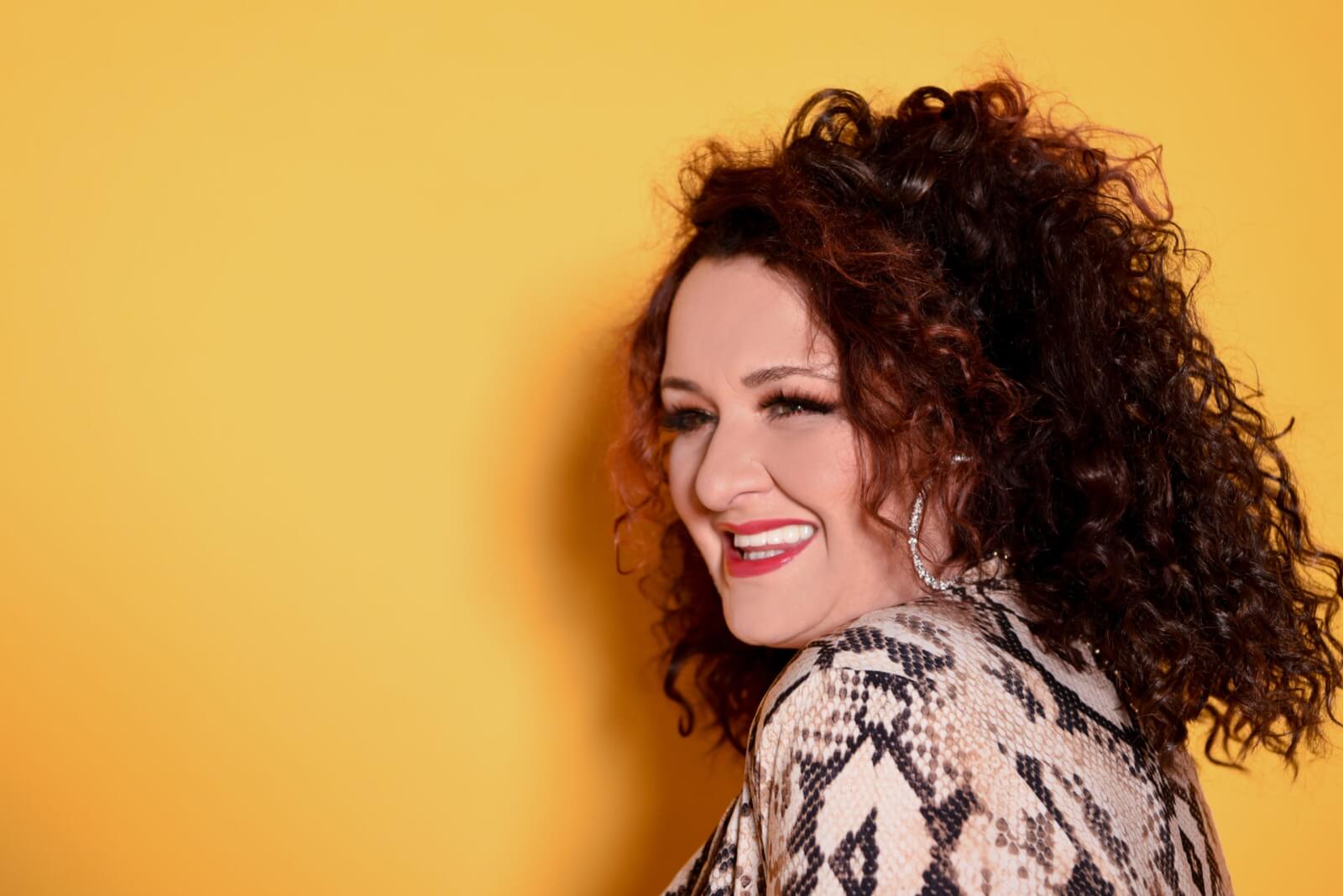 Henrike Brouwer | In plaats van bloemen - Jan van Besouw